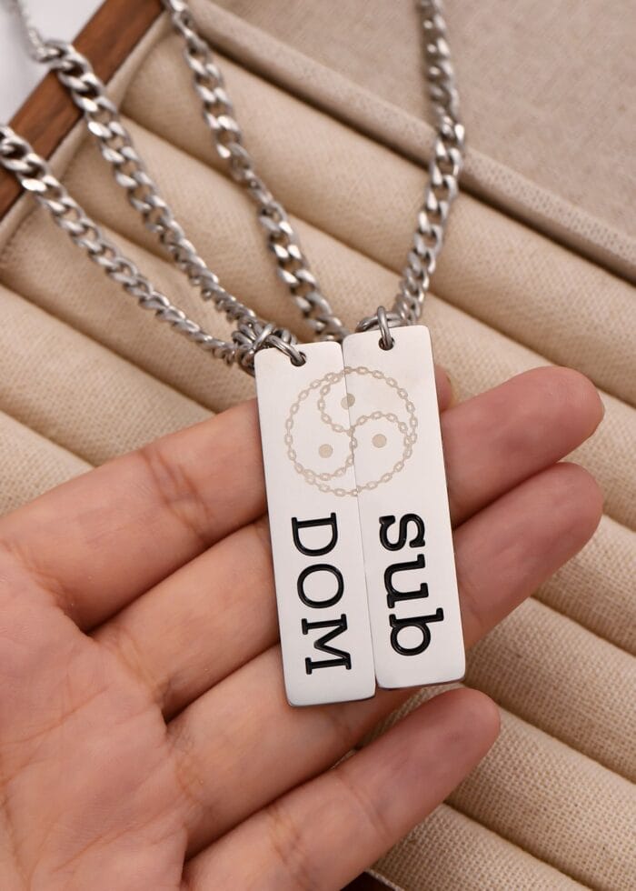 2. Collaring Ceremony – The Ritual of Ownership in BDSM